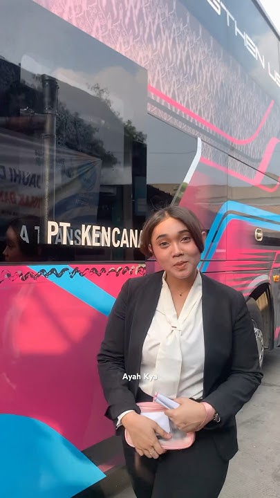 Pramugari baru bus kencana bikin gagal fokus fans mania 😍 #shorts #busmania #pramugari - YouTube