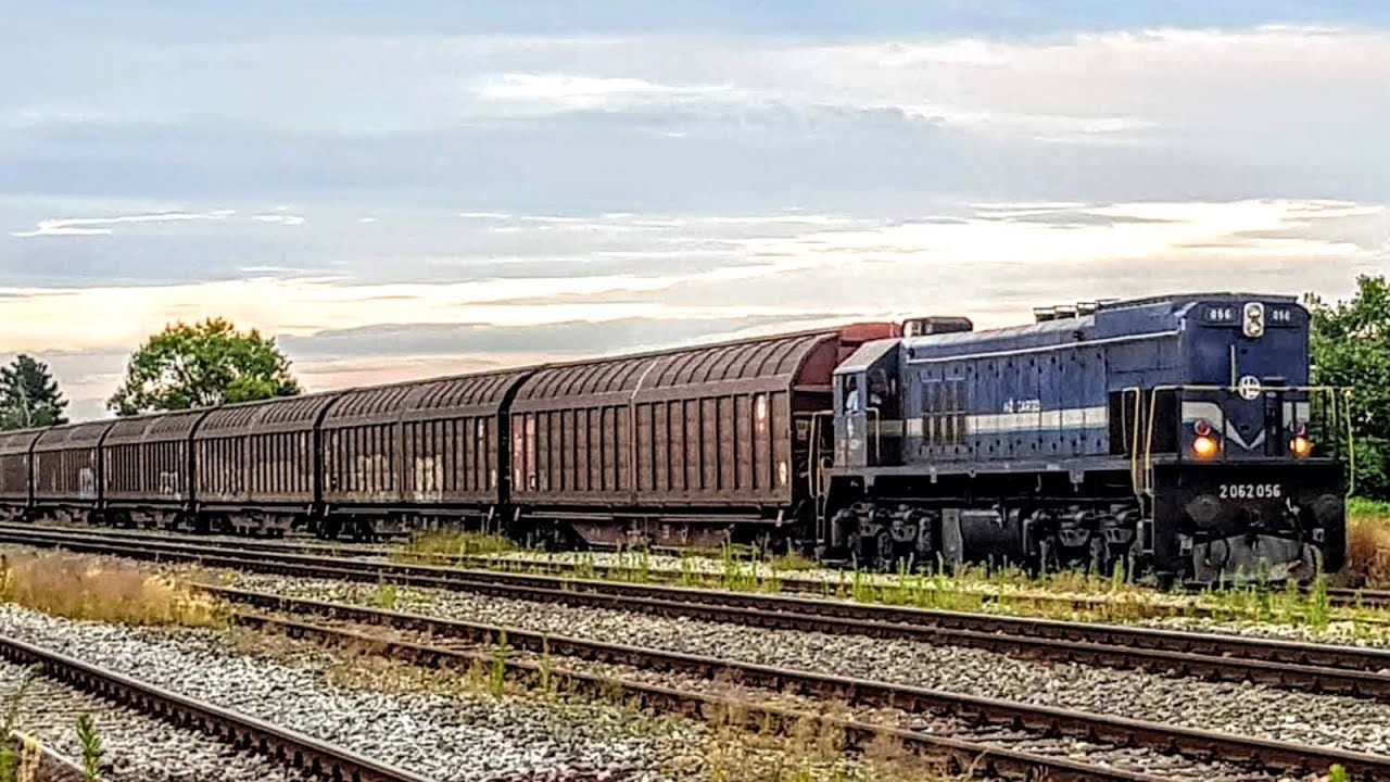 HŽ Cargo trains and locomotives in Našice. - YouTube