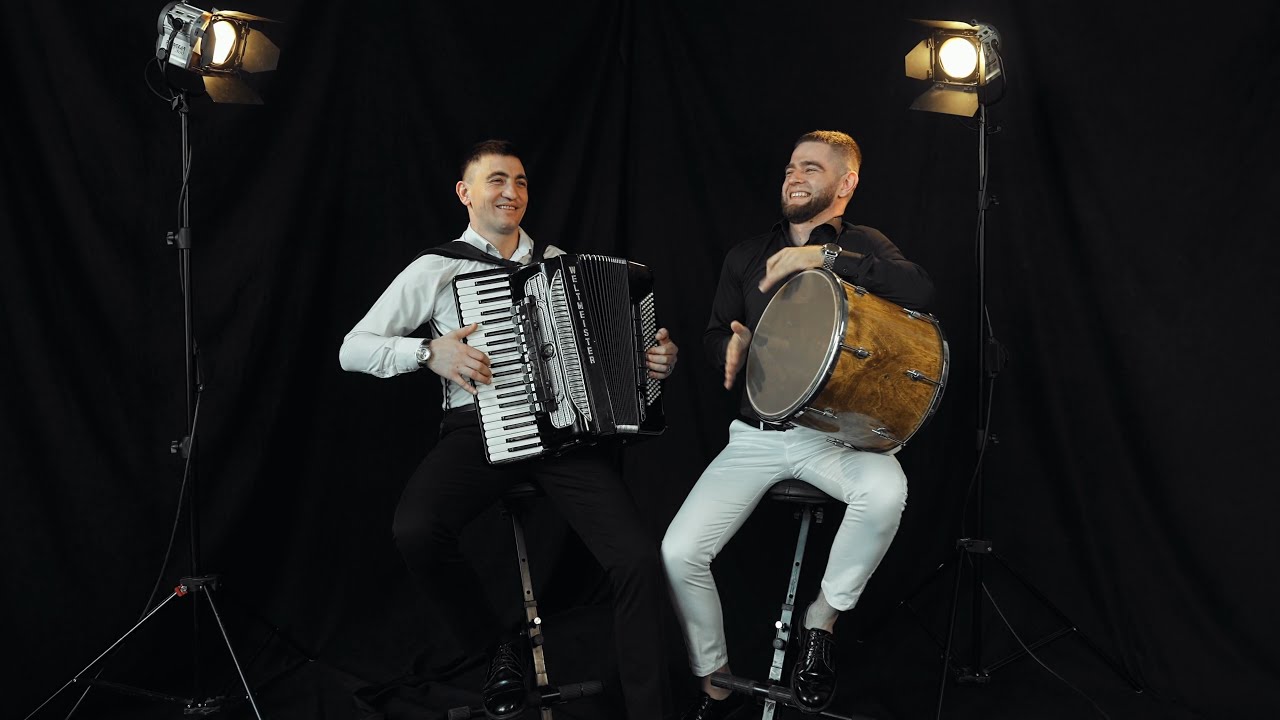 Eskender Mustafaev - Sari suv haytarma - YouTube