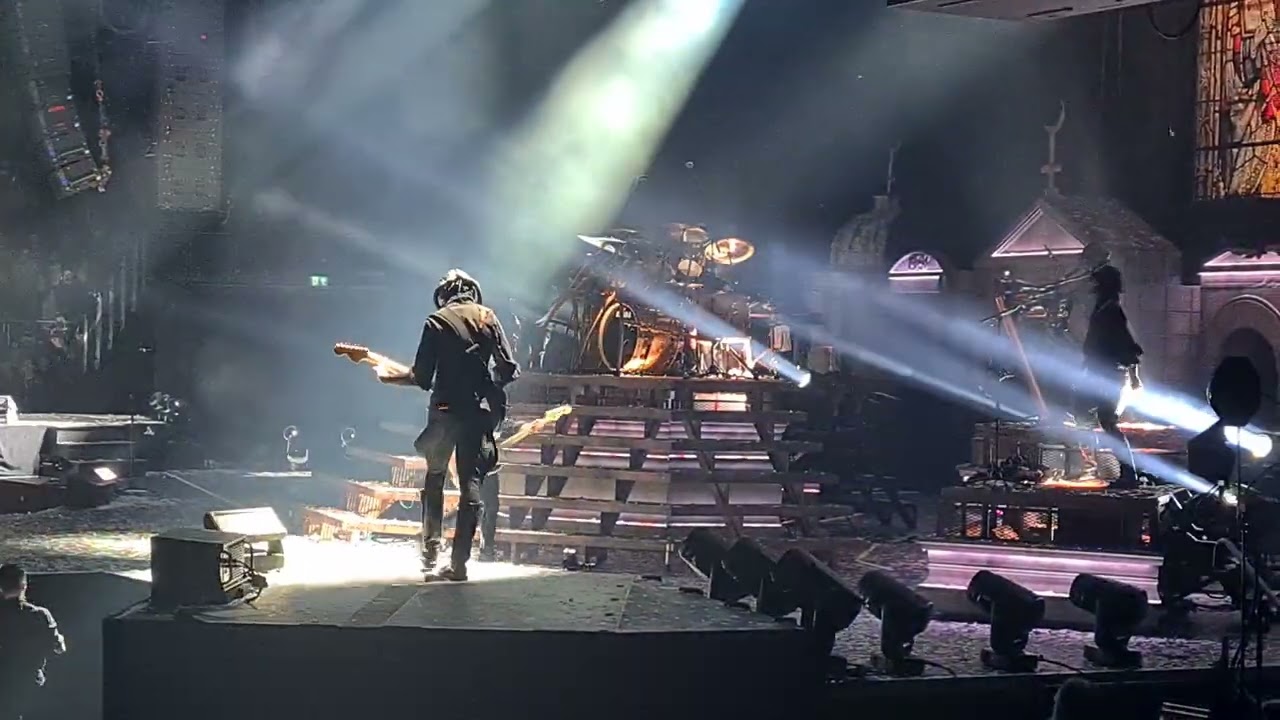 Ghost: Square Hammer/London O2 - YouTube