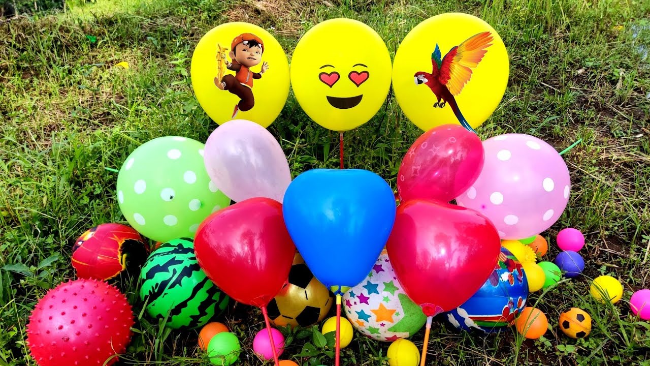 WAW ADA BANYAK BALON DI SAWAH BALON WARNA BALON POLKADOT BOLA BASKET ...