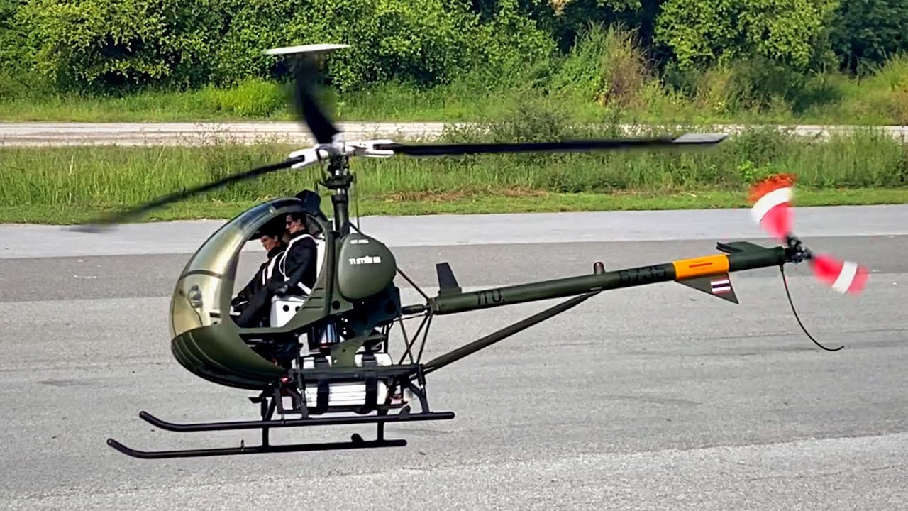 Hughes TH-55A (269A) Royal Thai Army (650 size) - YouTube