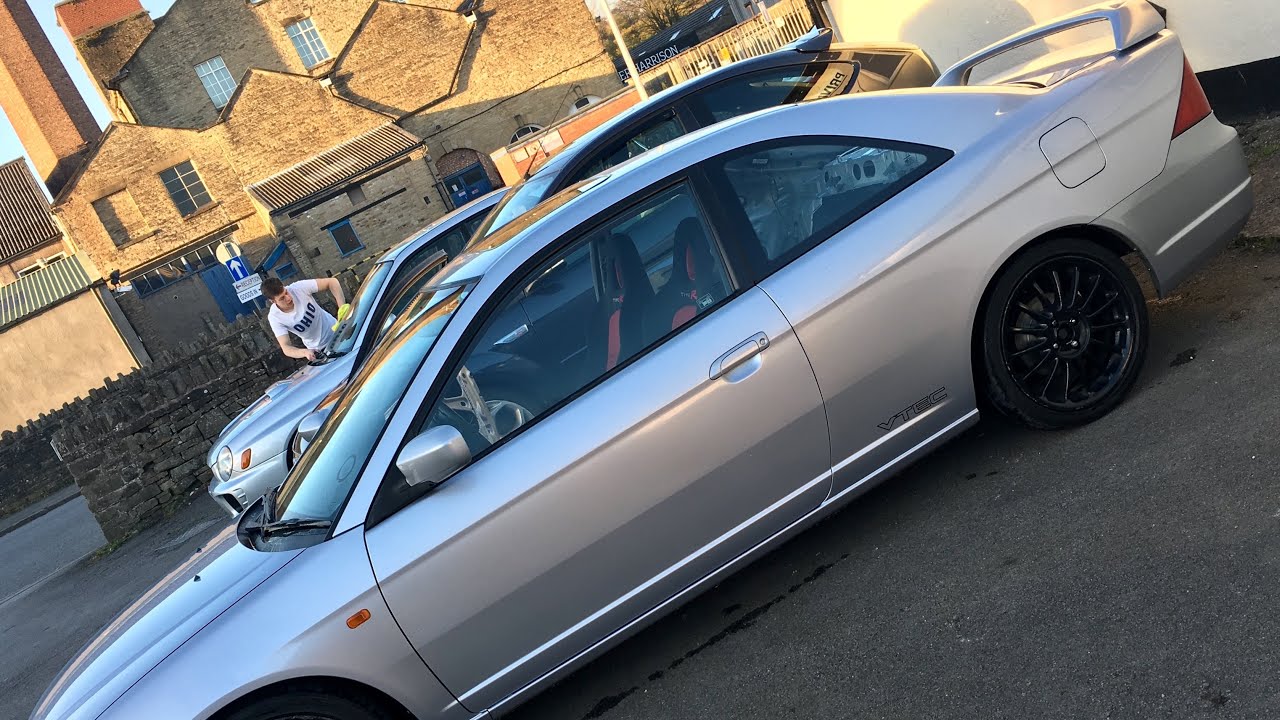 Budget Civic EM2 Track Car Build - 5 - No Sun Through This Roof! - YouTube