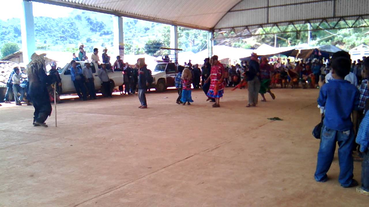 LA DANZA DE DOS RIOS - YouTube