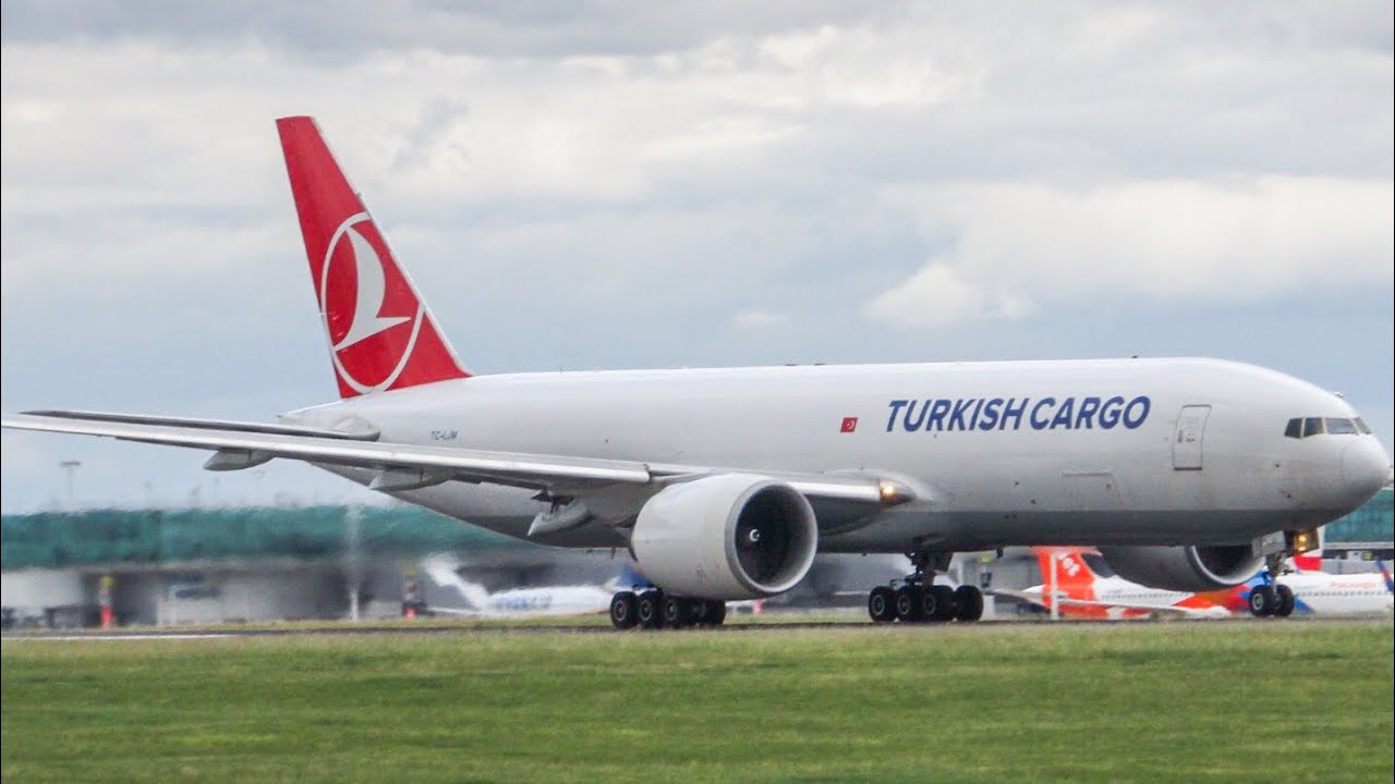 Turkish Cargo 777 on finals at Stansted - YouTube