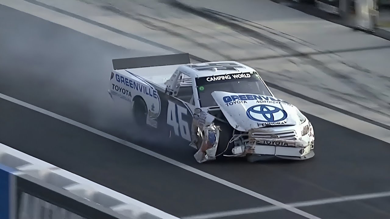 Craig Goess into the wall - 2011 Lucas Oil 200 NASCAR Truck Series at ...