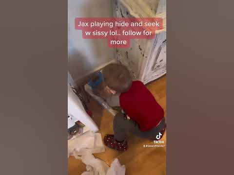 This may be the cutest thing Jax has ever done haha! - YouTube