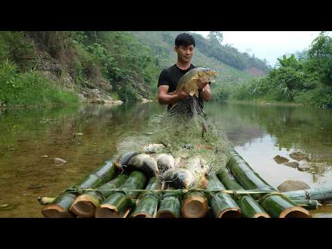 Casting a Net in the Wild – Trieu Khang Catches a Huge School of Fish