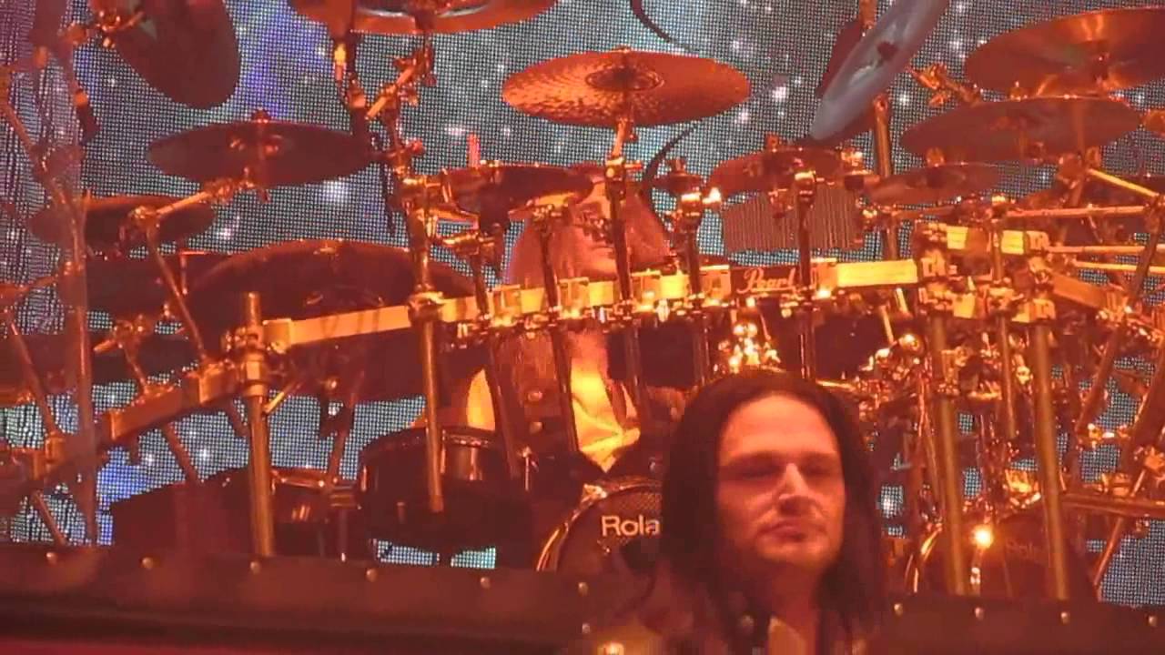 Trans Siberian Orchestra - Rob Evan - The World that He See's - YouTube