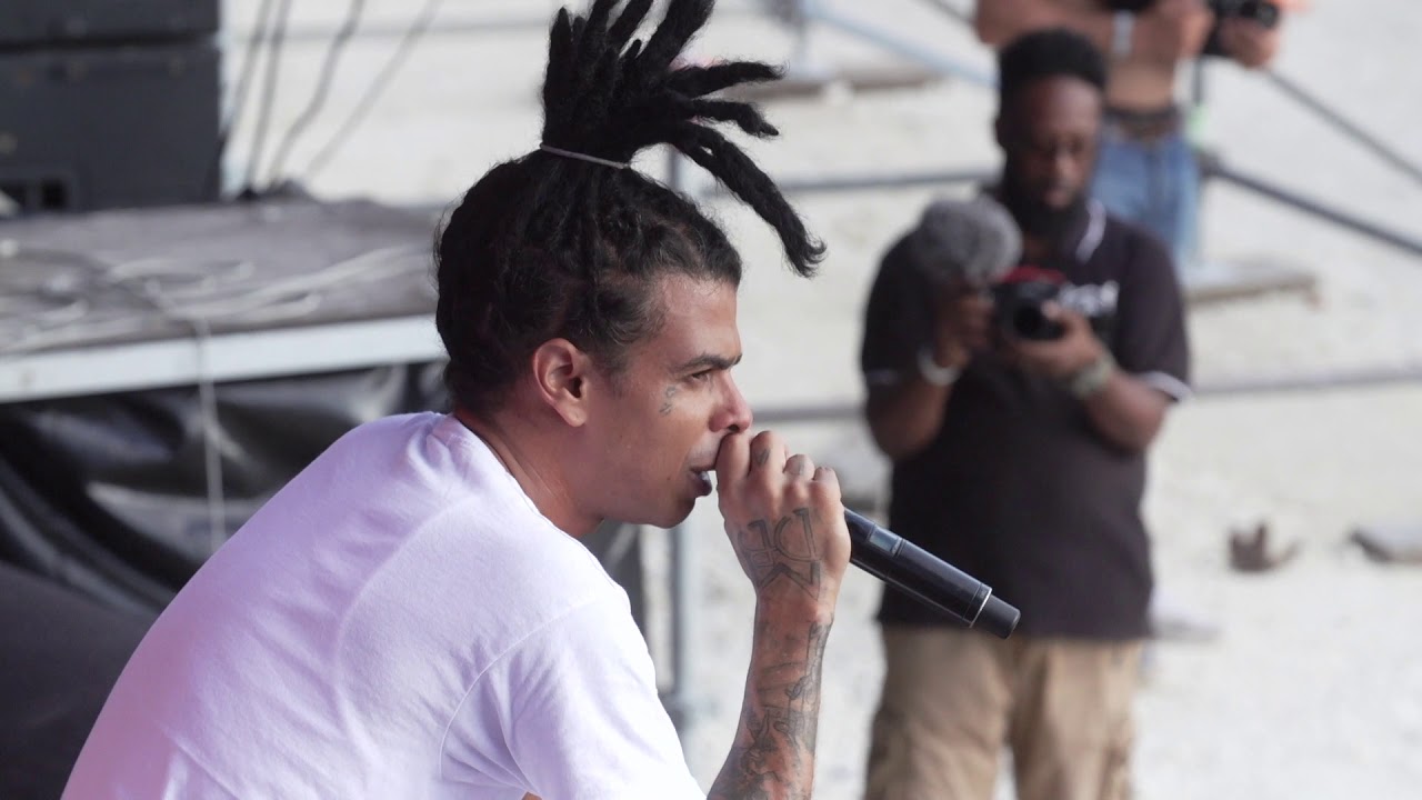 GIFTA: Live at the All Day In 2019 - YouTube