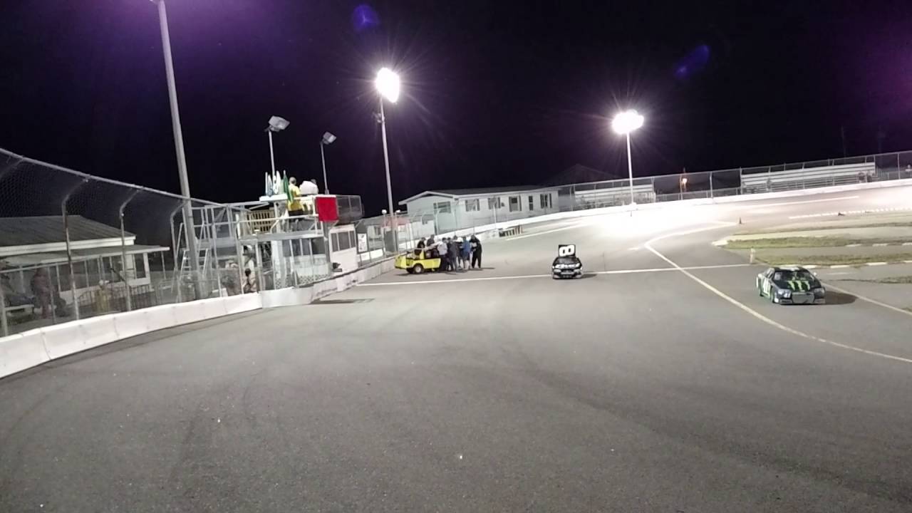 Mini Cup Racing at Route 106 Race Park - YouTube