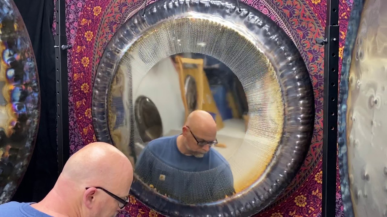 40” Sun Gong 1.12 - YouTube