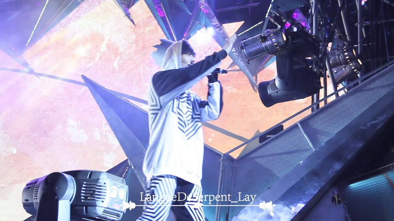 140718-140719 EXO "Peter Pan" [Lay Focus]TLP in Shanghai - YouTube