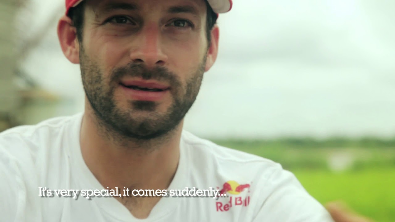 Benak by paraglider Tom de Dorlodot - YouTube