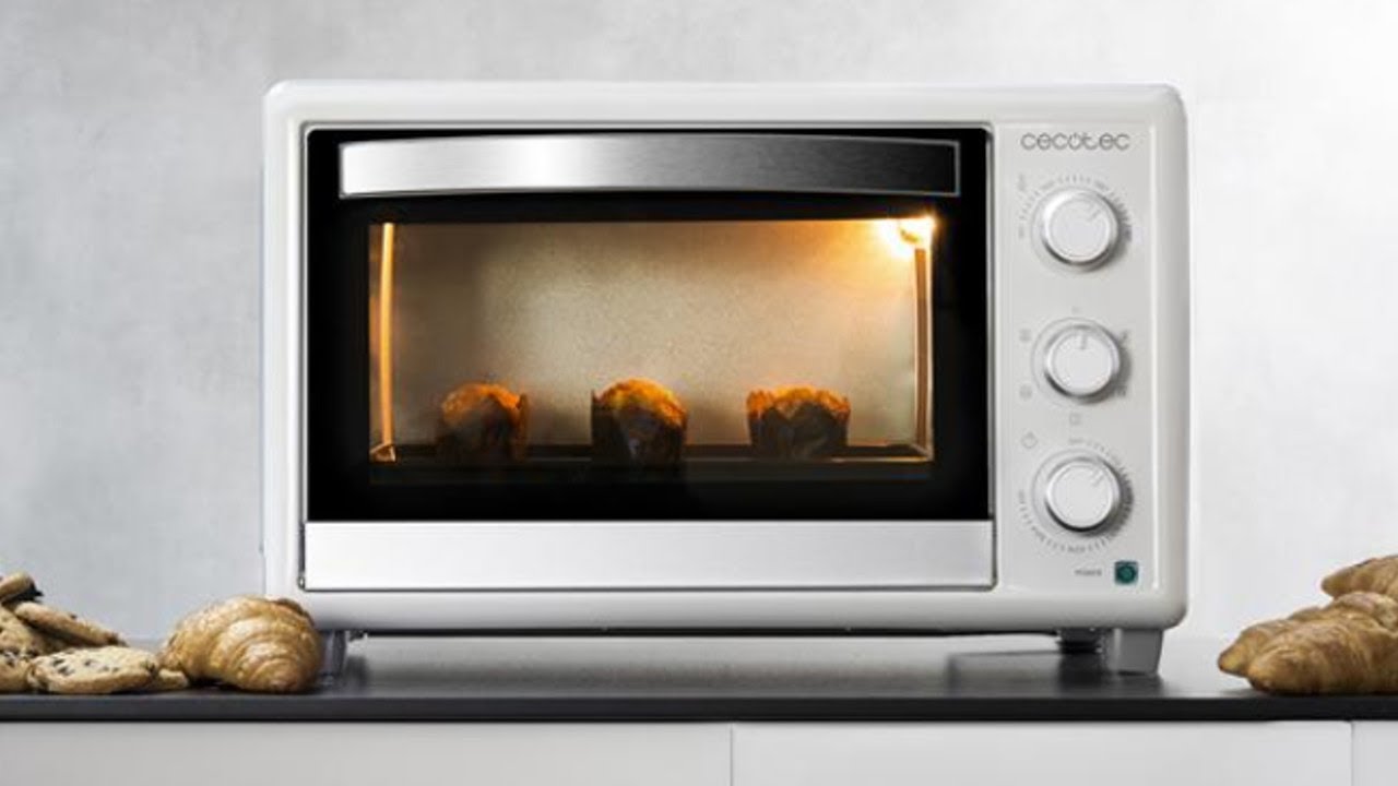 Cecotec Bake&Toast 3090 White Gyro - YouTube