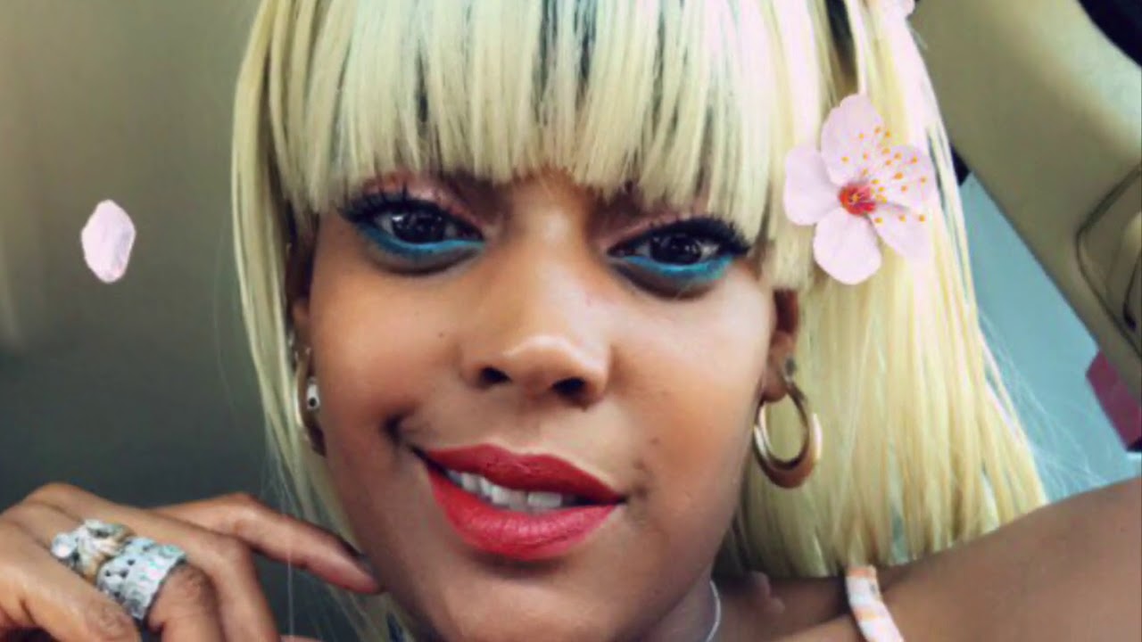 The Transformation Of Queen Tia GunZ - YouTube