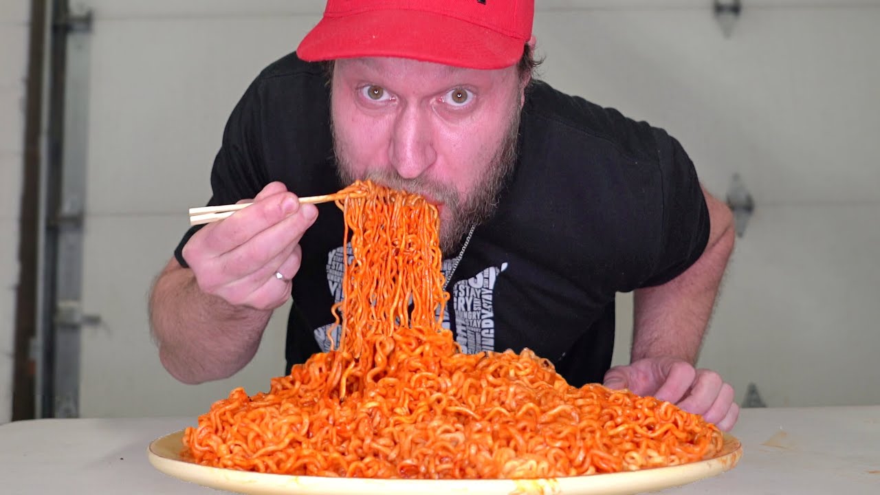 Extreme Spicy Korean FIRE NOODLES Challenge | 불닭 볶음면 도전 - YouTube