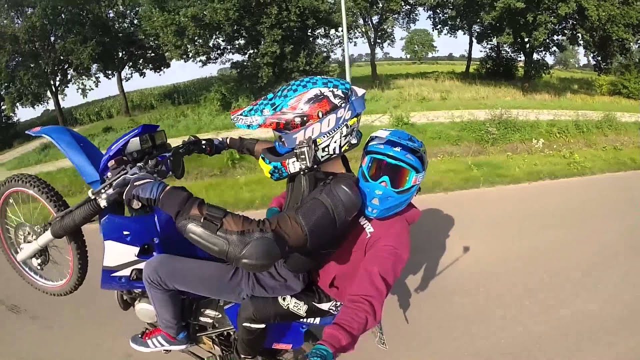 DirtTrackRiders Stuntday│Wheelies│Yamaha YZ85│DT125│RAW - YouTube