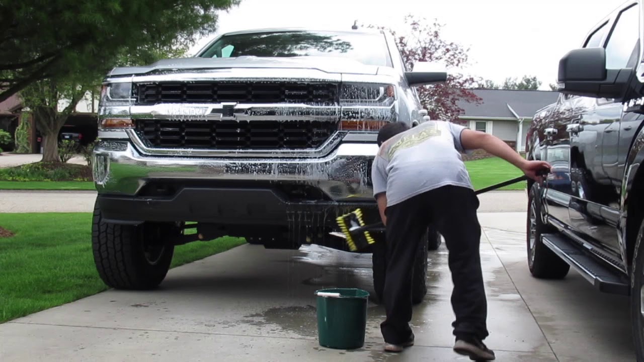 Washing My Silverado - YouTube