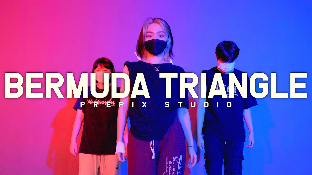 지코 (ZICO) - BERMUDA TRIANGLE | ROOMY choreography - YouTube
