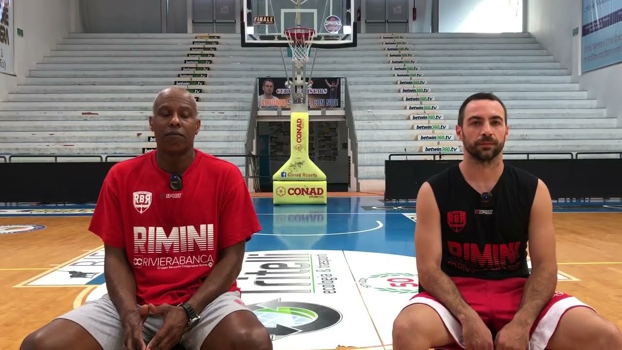 𝐆𝐚𝐫𝐚 𝟐 𝐑𝐨𝐬𝐞𝐭𝐨-𝐑𝐢𝐯𝐢𝐞𝐫𝐚𝐁𝐚𝐧𝐜𝐚 𝐁𝐚𝐬𝐤𝐞𝐭 𝐑𝐢𝐦𝐢𝐧𝐢, prepartita con 𝐋𝐚𝐫𝐫𝐲 ...