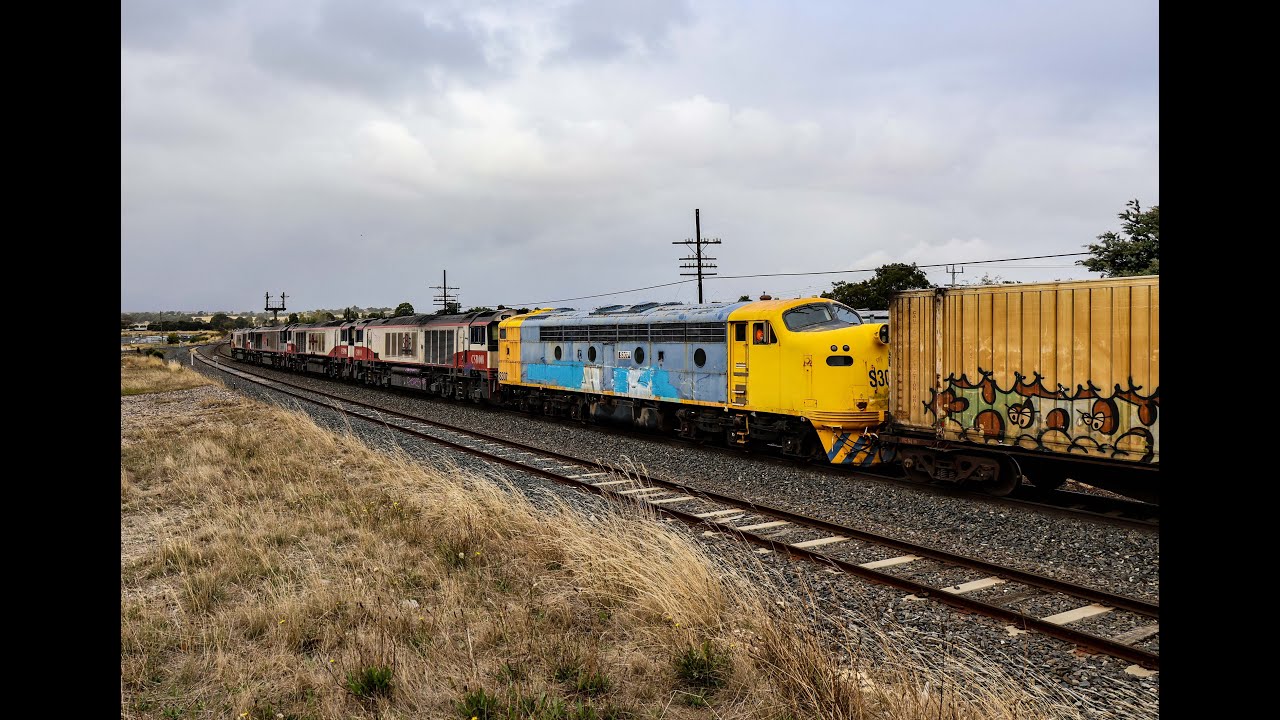 VR Diesel Locomotive S307 returns to Victoria for PRESERVATION - SCT ...