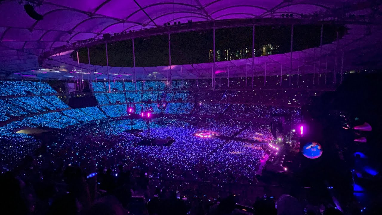 Coldplay KL - Humankind, Fix You, and Biutyful (Live Bukit Jalil 2023 ...