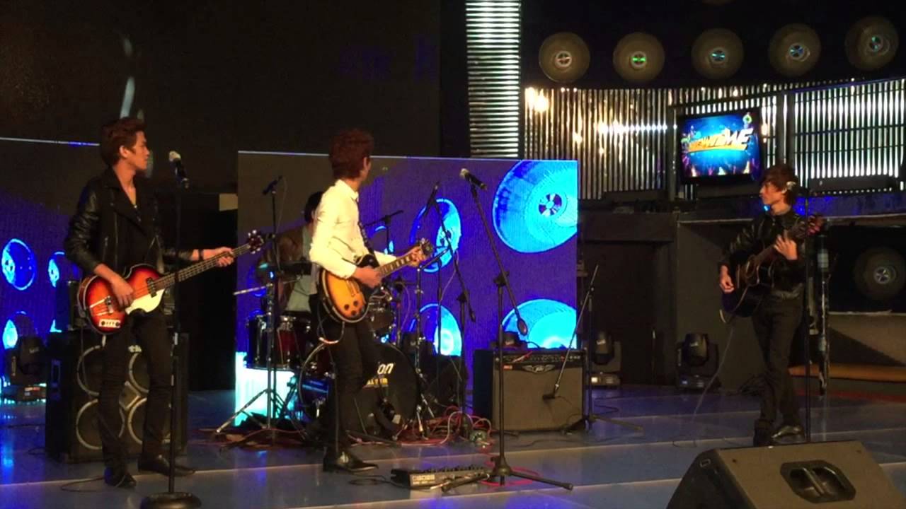 Meet the REO Brothers - YouTube