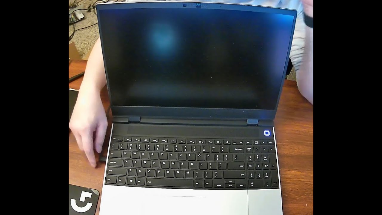Framework Laptop 16 Unboxing and Building - YouTube