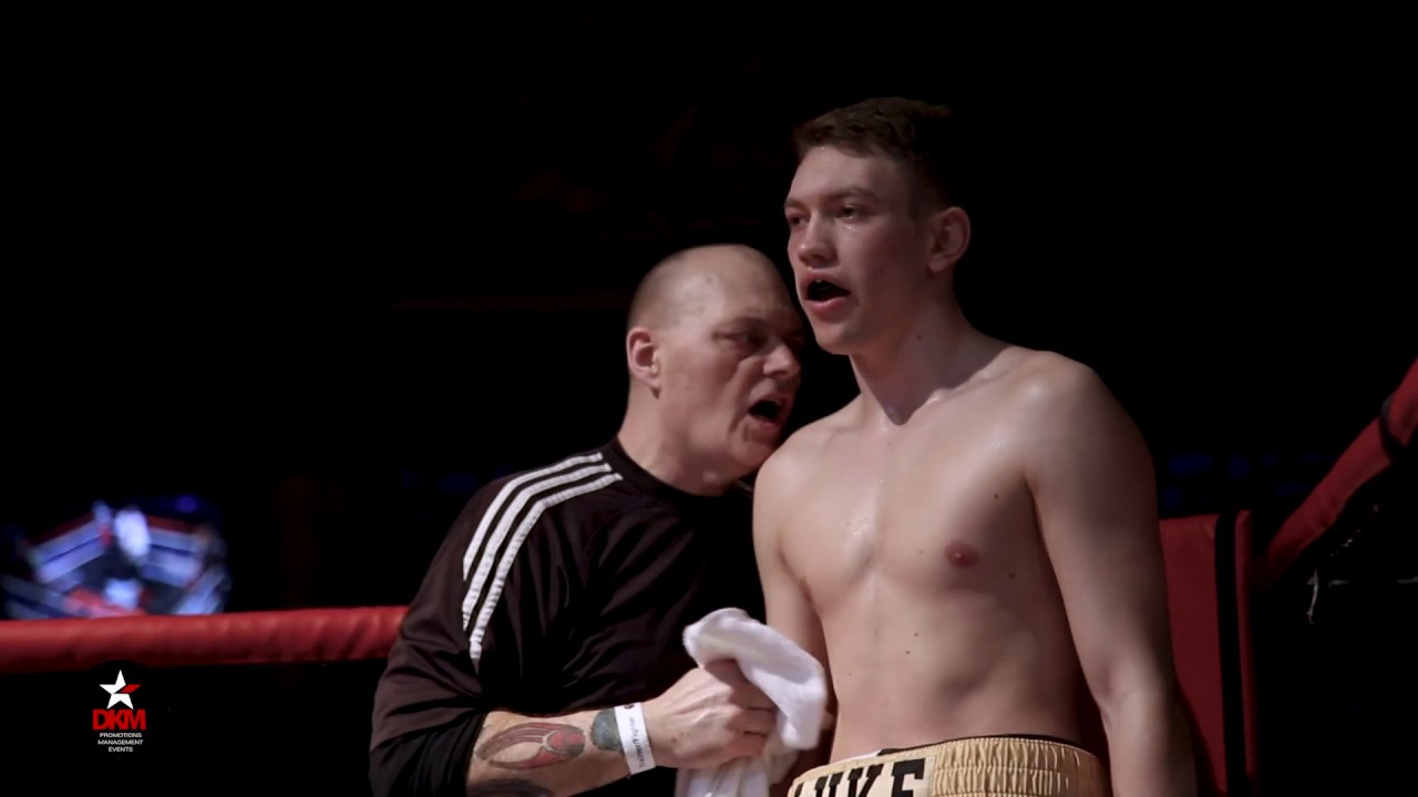 Liam McNeil Vs Luke Tame - Fight 7 - Round 8 Charity Fight Night at the ...