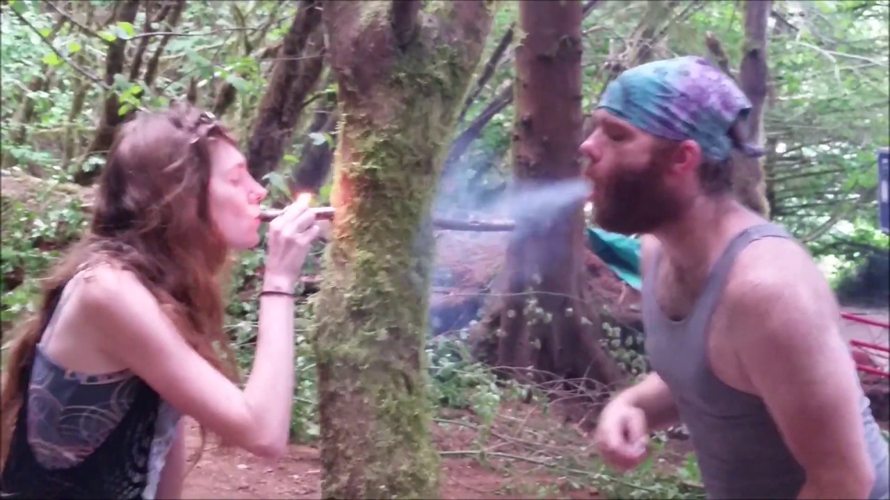Smoking Trees Out of Trees at Boombox in da Boondox - YouTube