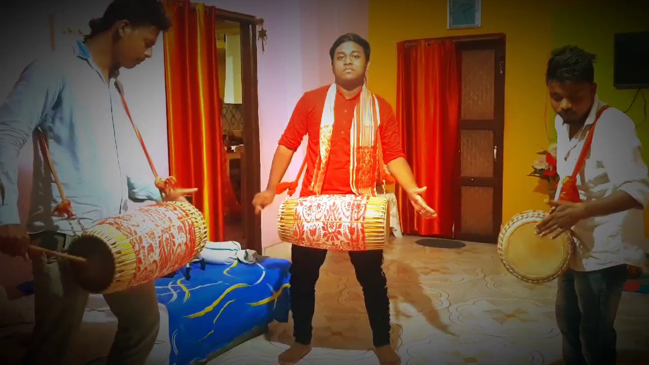 Assamese Bihu //Dhul badon ♥️♥️♥️ - YouTube