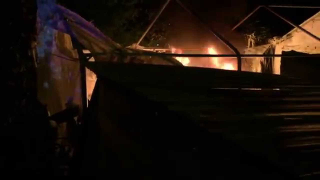 ARSENAL FIRE SE PORTLAND CLASSIC CAR BURNED UP - YouTube