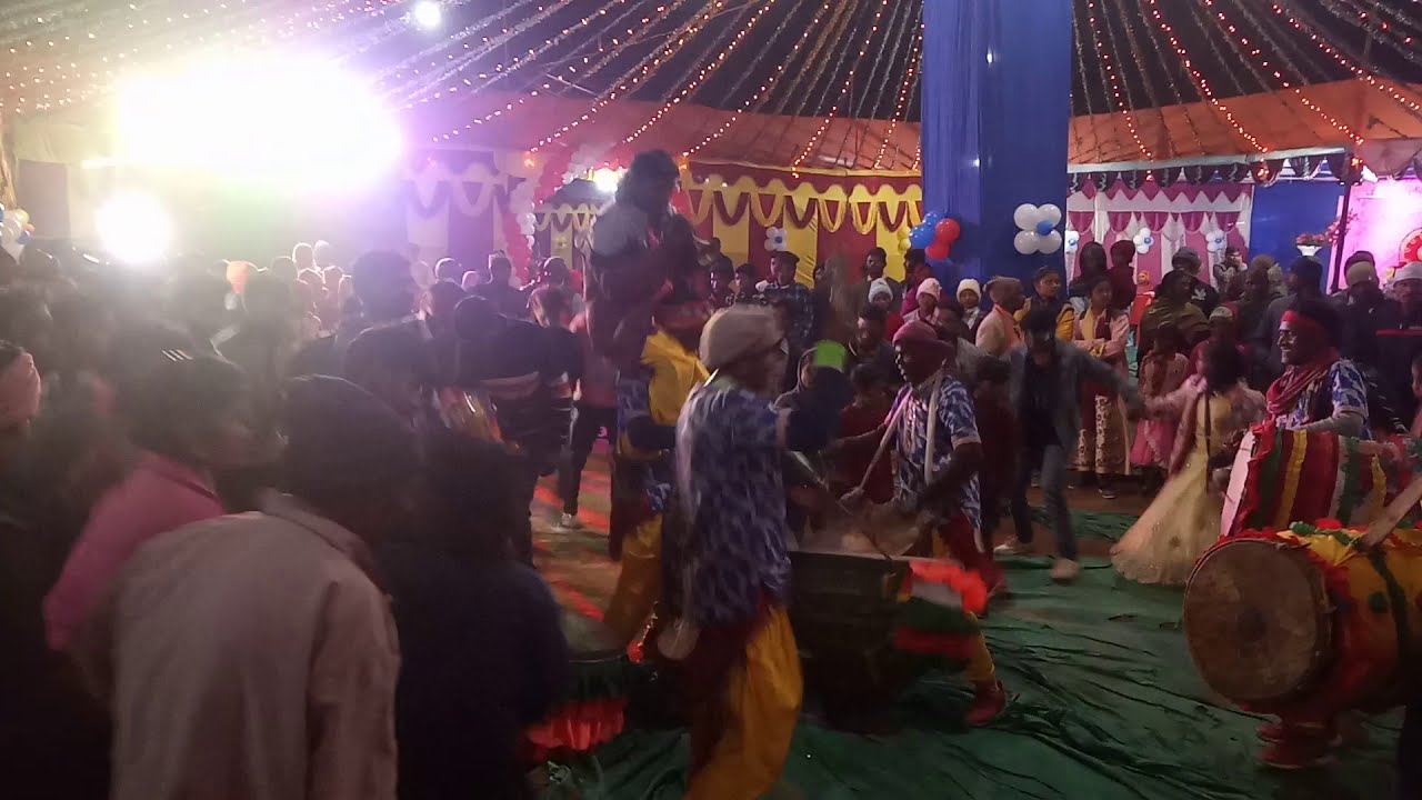 Dol baja (kurux benja) sadri nagpuri dance - YouTube