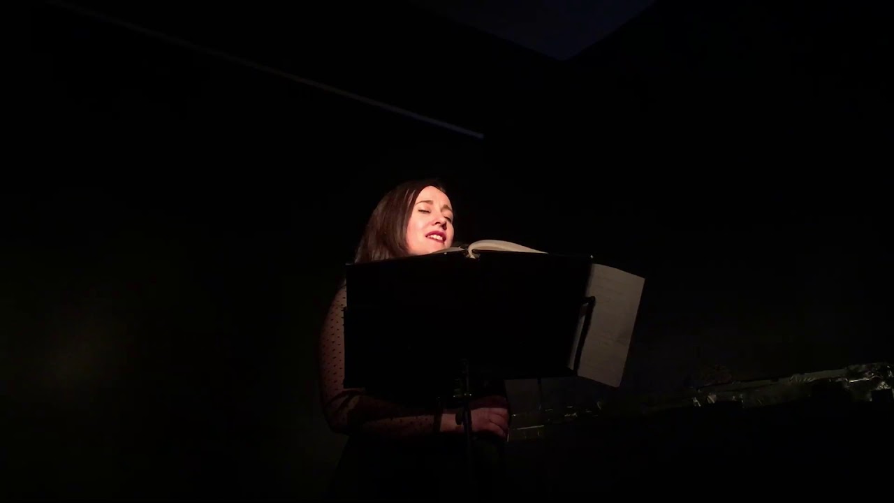 Sinéad Wall - Somewhere Over The Rainbow (The Sinéad Wall Show - Peak ...