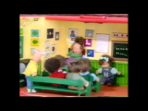Las Tres Mellizas y su Escuela (2000)
