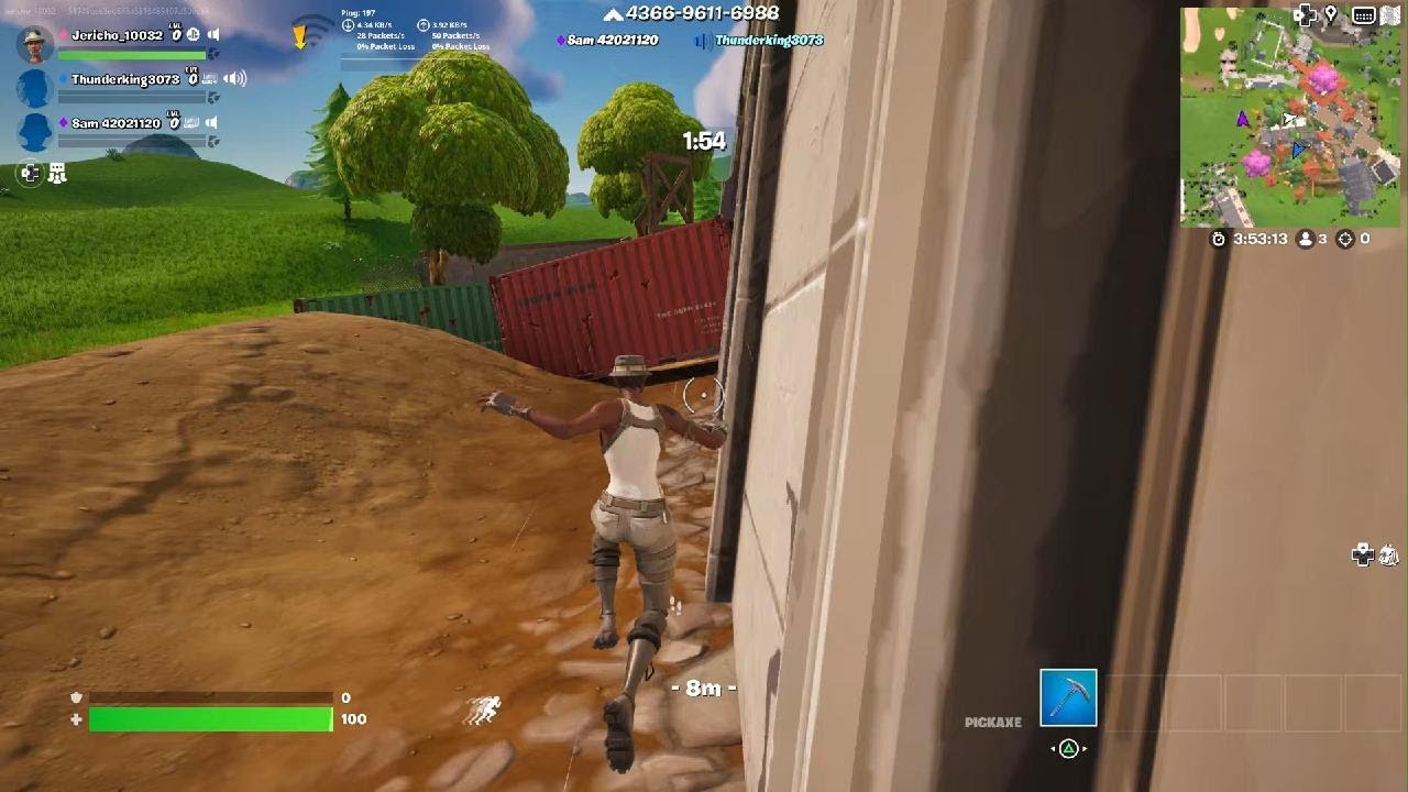 Playing only up in fortnight I kept died 😅 - YouTube