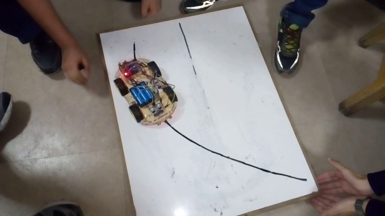 Line follower test(2) - YouTube