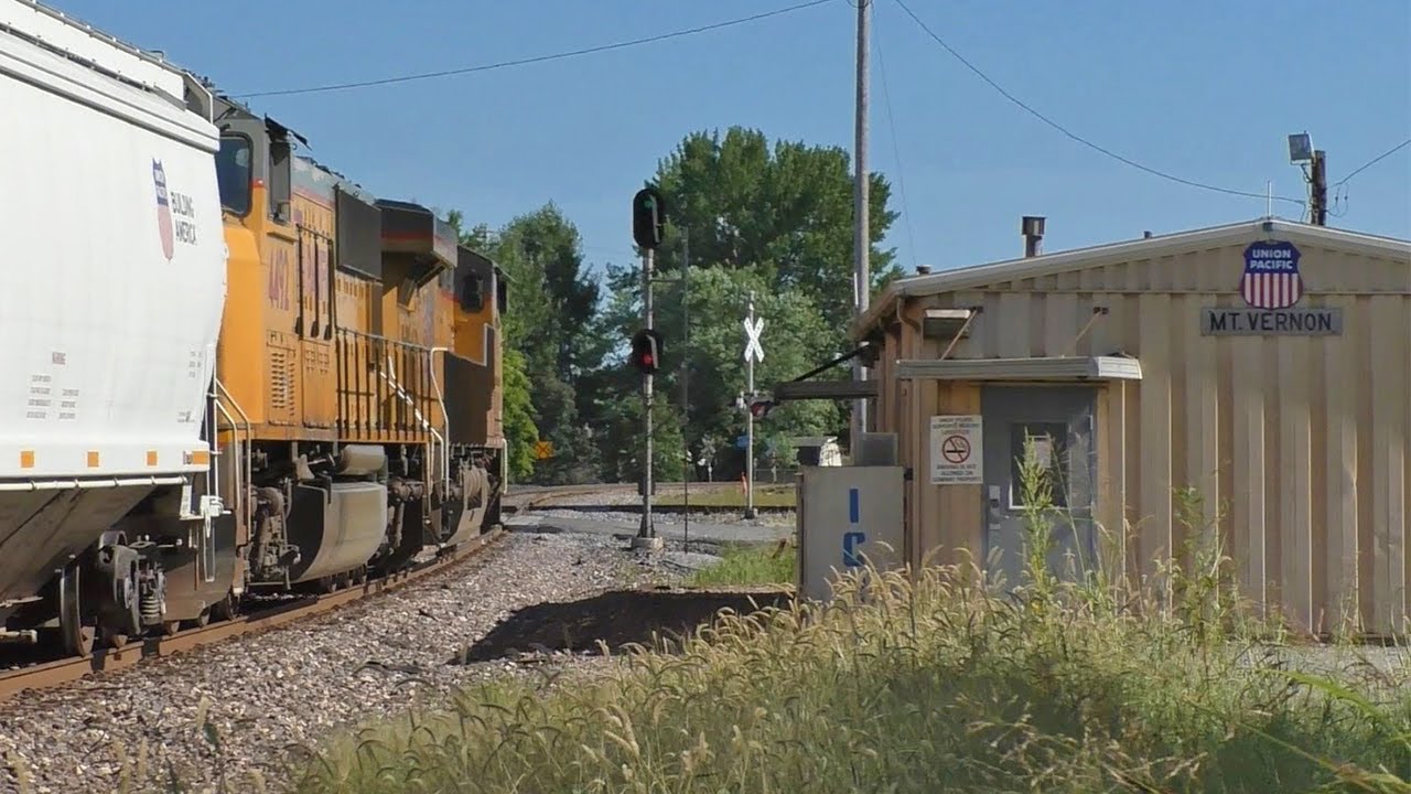 8/16/20 - Trains Around Southern Illinois - YouTube