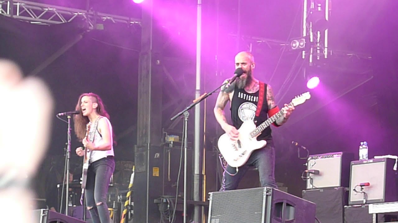 Baroness-Live Sweden Rock 2018-06-08 - YouTube