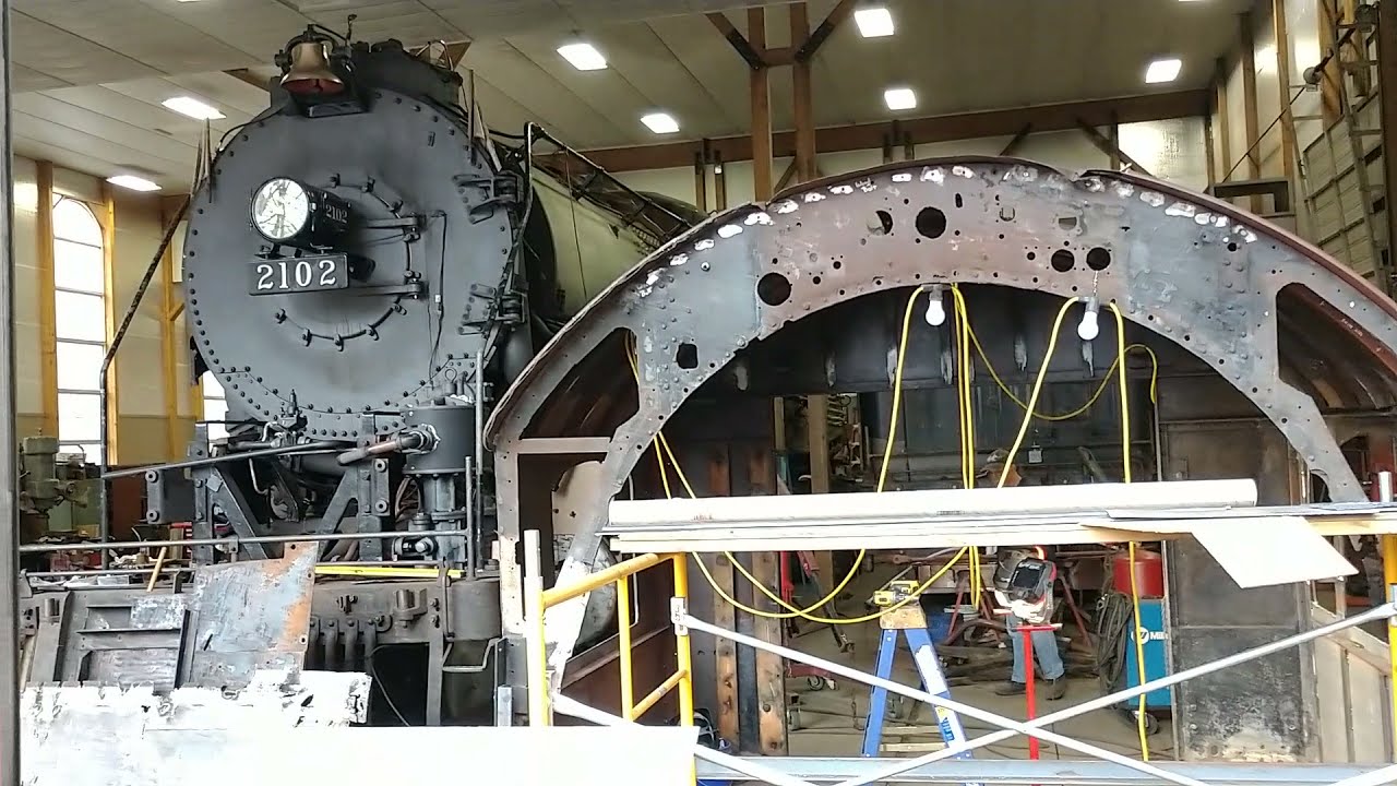 Reading T1 #2102 & #425 "Pacific" in the Steam Shop at Reading and ...