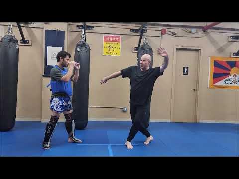Kung Fu side kick footwork explanation - YouTube