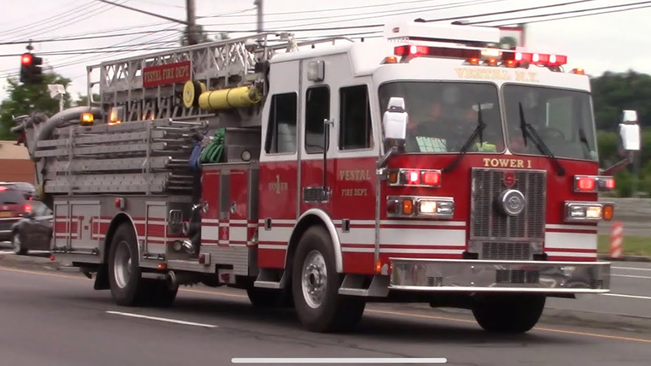 Vestal Fire Department Tower 32-1 & Mini 32-3 Responding - YouTube
