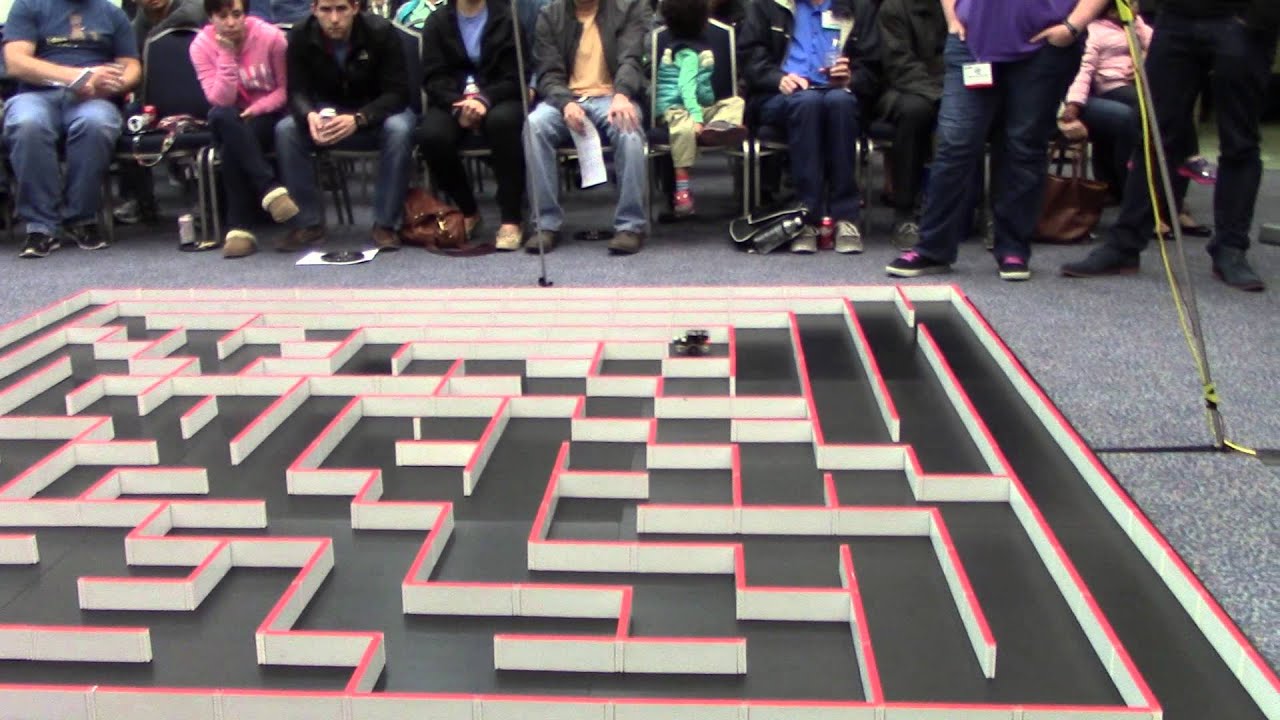 2 2014 APEC Micromouse Contest, MicroTaur, University of Portland, USA ...