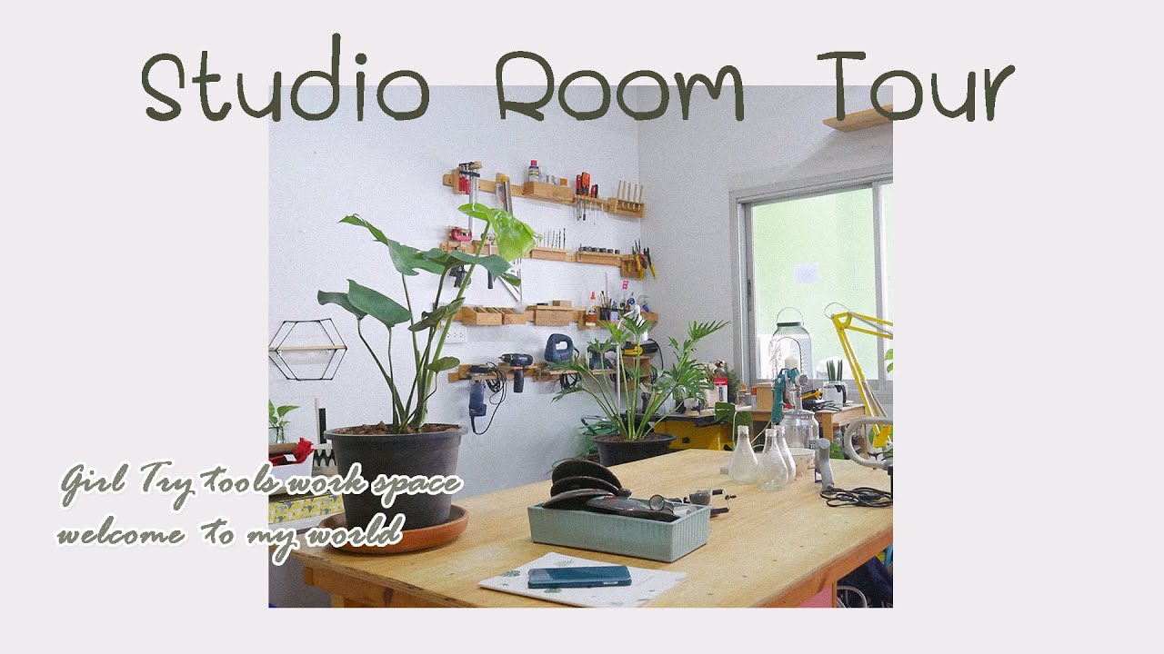 พาทัวร์ห้องทำงานสุดรก อีกนิดแม่ก็จะตีแล้ว!!! | Studio Room Tour - YouTube