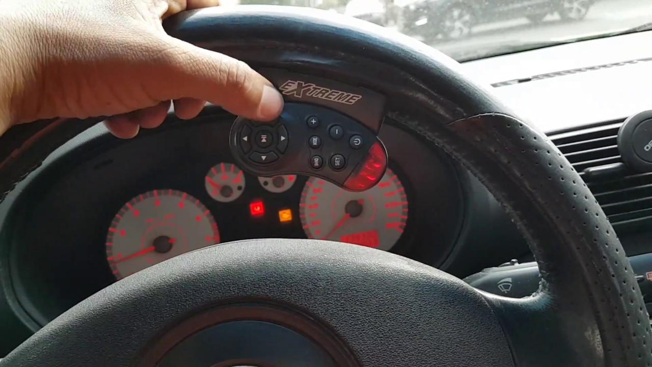 Controles al volante universal - YouTube
