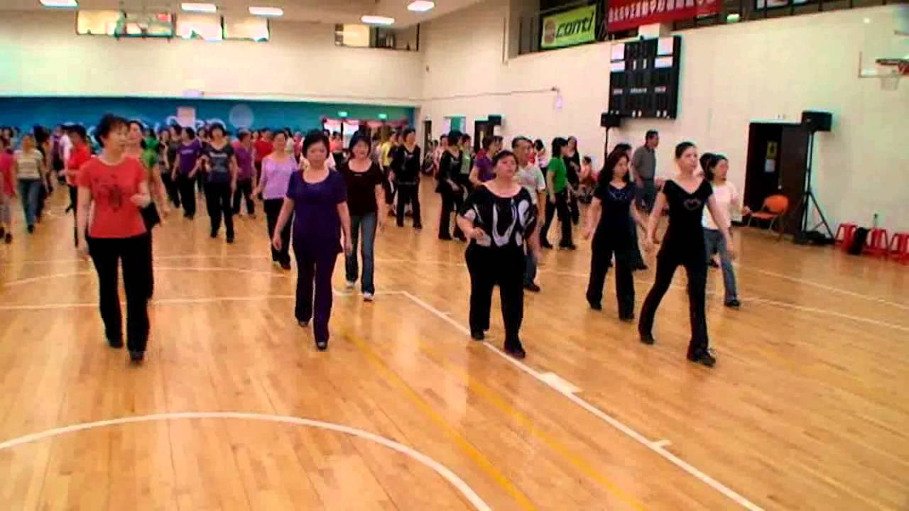 Bobbi With An I - Line Dance - YouTube