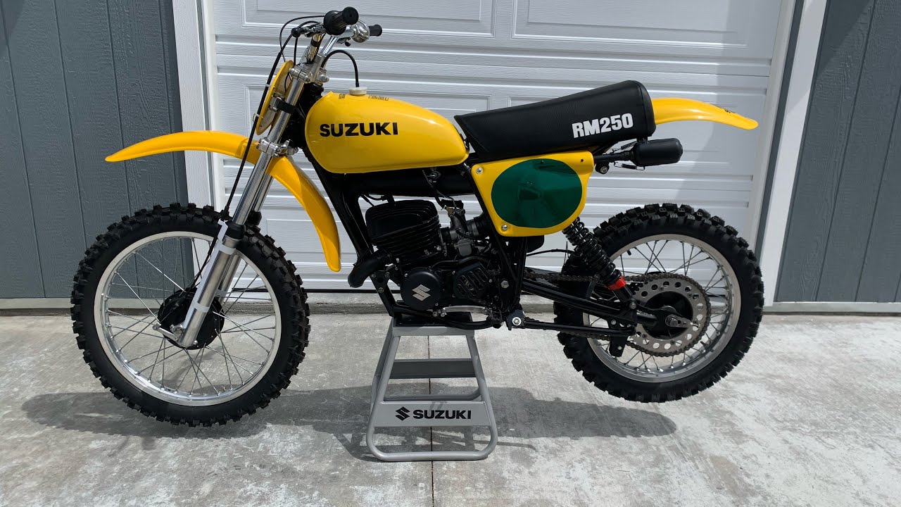 1976 Suzuki RM250A Restored - YouTube