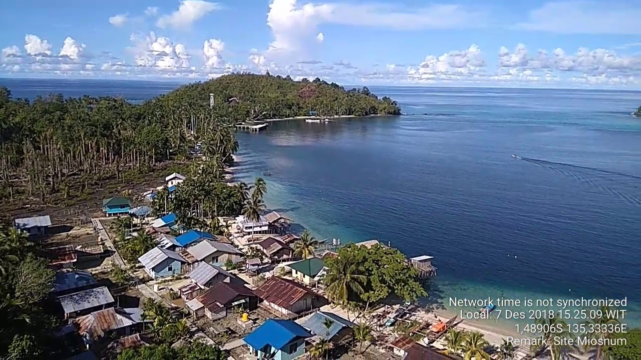 Pulau Indah di yapen barat,,pulau num,,miosnum selamat melihat ...