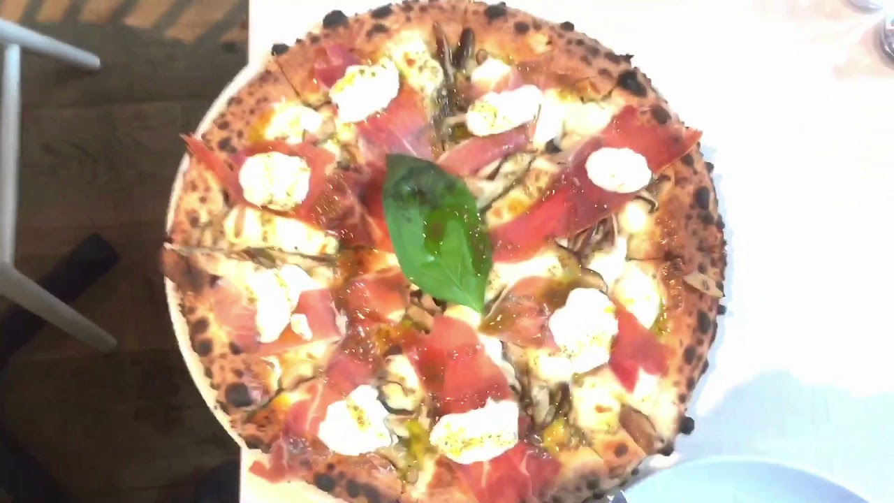 The GOAT! BEST Pizza in NYC @ Levante - YouTube